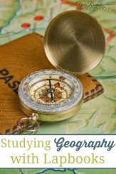 Studying Geography with Lapbooks - Year Round Homeschooling